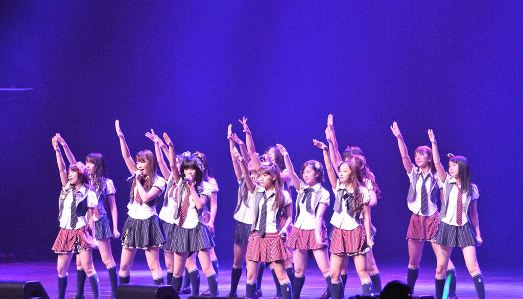 Aidoru: The Industry That Has Two Faces | Setsu-ani