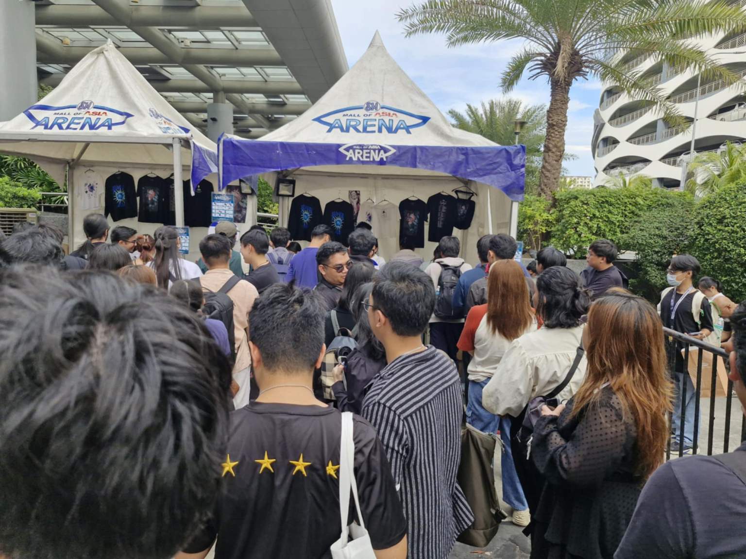 Ado Hibana Tour 2025: The Ado Experience | Setsu-ani